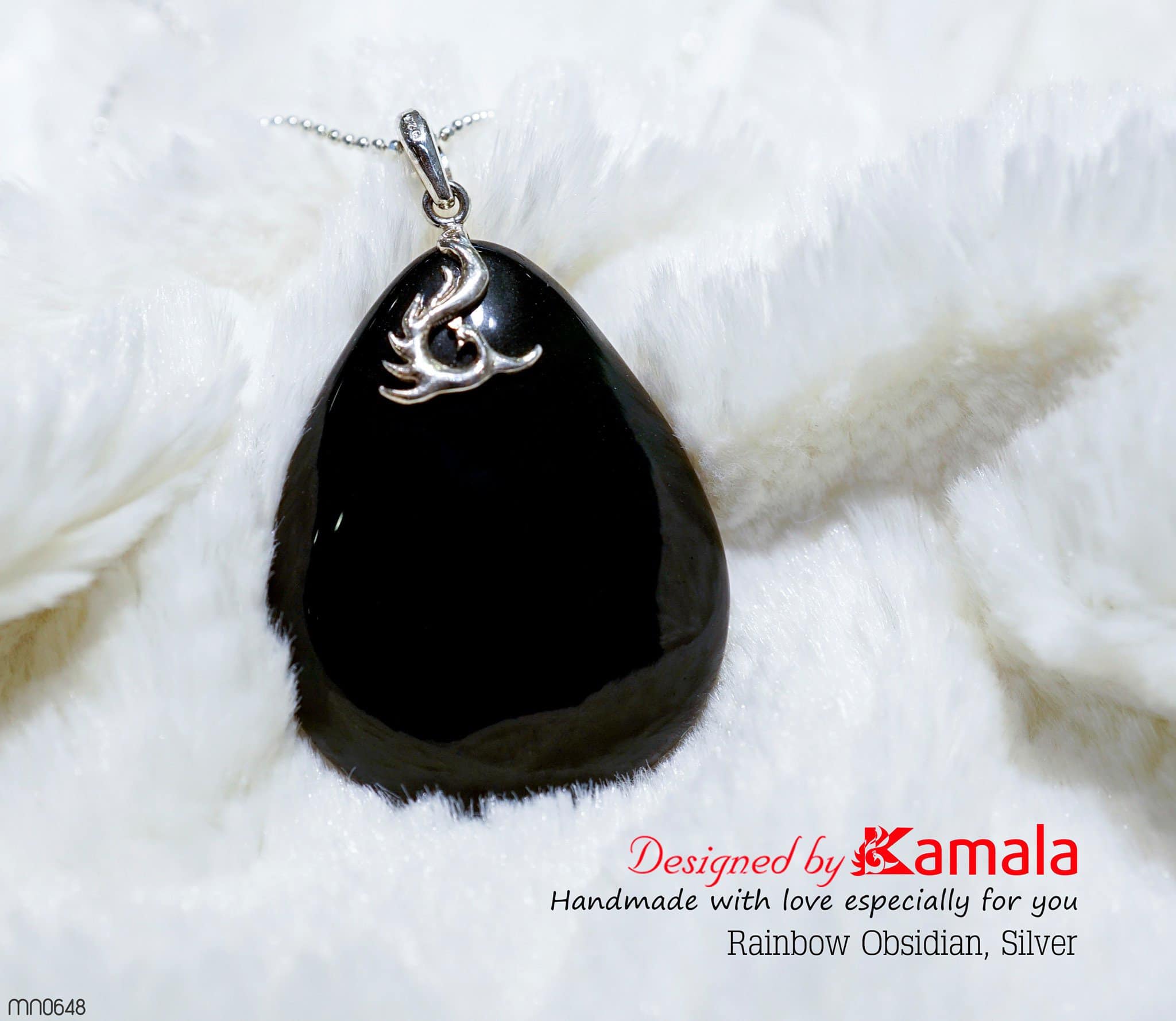 Mề đay rainbow obsidian, bạc cao cấp chạm khắc biểu tượng chim công ...